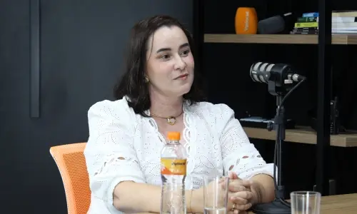 Carla Cardoso compartilha trajetória no Primeiro Clic especial do Dia ...